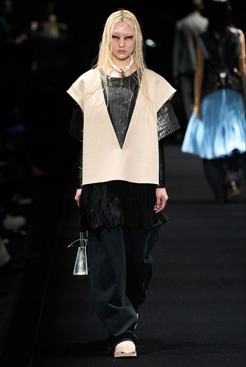 MM6 Maison Margiela F/W 23 Show (MM6 Maison Margiela)