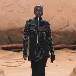 Adit Priscilla - Model Profile - Photos & latest news