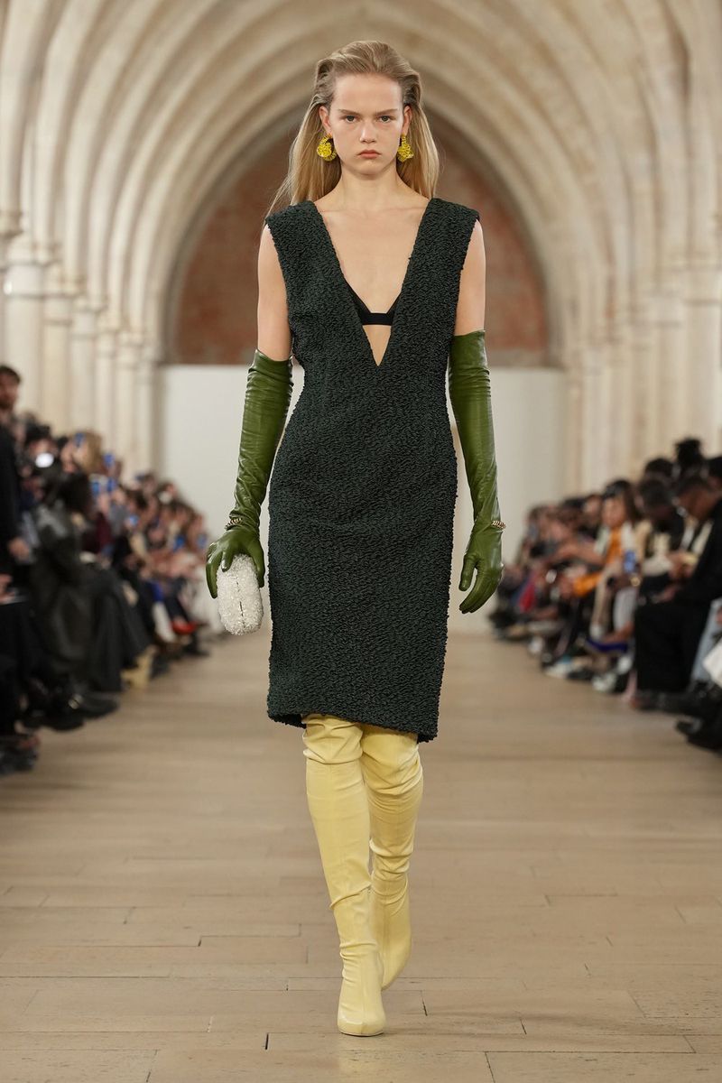 Lanvin Fall/Winter 23 Women & Mens Show (Lanvin)