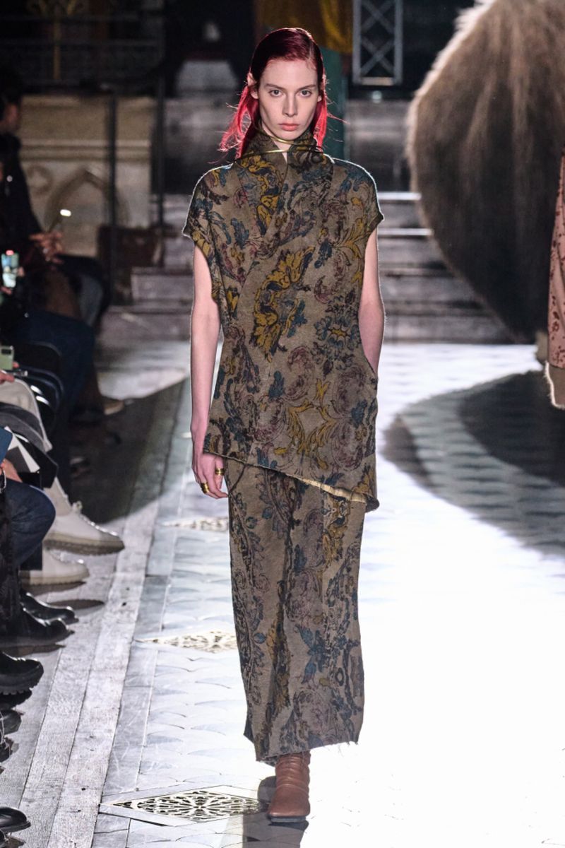 Uma Wang F/W 23 Show (Uma Wang)