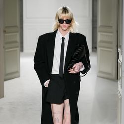 Safe Crane - Model Profile - Photos & latest news