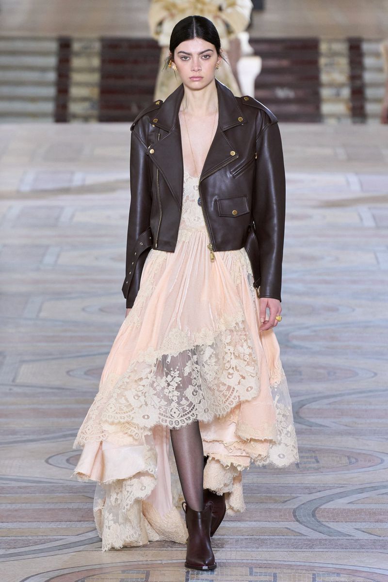 Zimmermann F/W 23 Show (Zimmermann)
