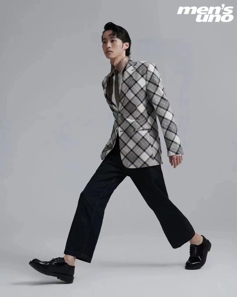 Men's Uno China Editor's Choice (Men's Uno China)