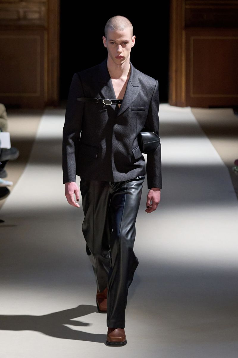 Calvin Luo F/W 23 Show (Calvin Luo)