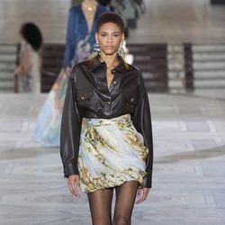 Minnie Warren - Model Profile - Photos & latest news