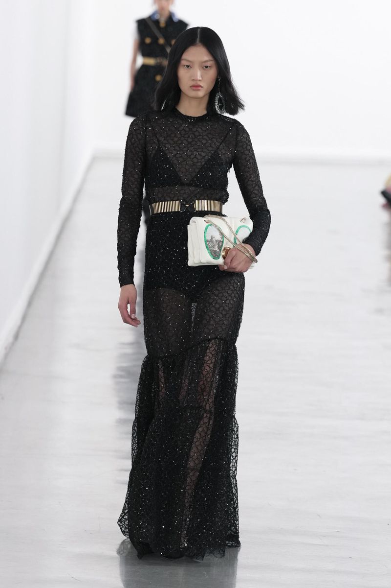 Giambattista Valli F/W 23 Show (Giambattista Valli)