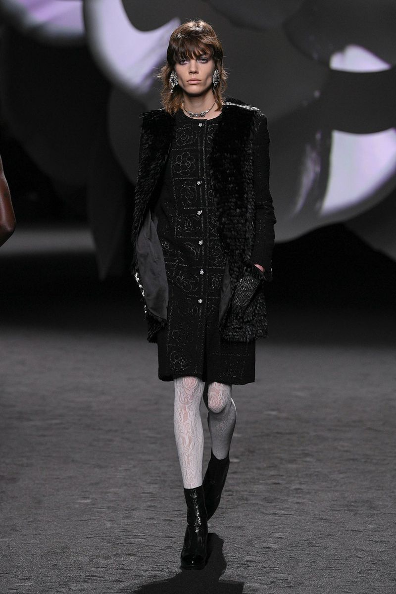 Chanel F/W 23 Show (Chanel)