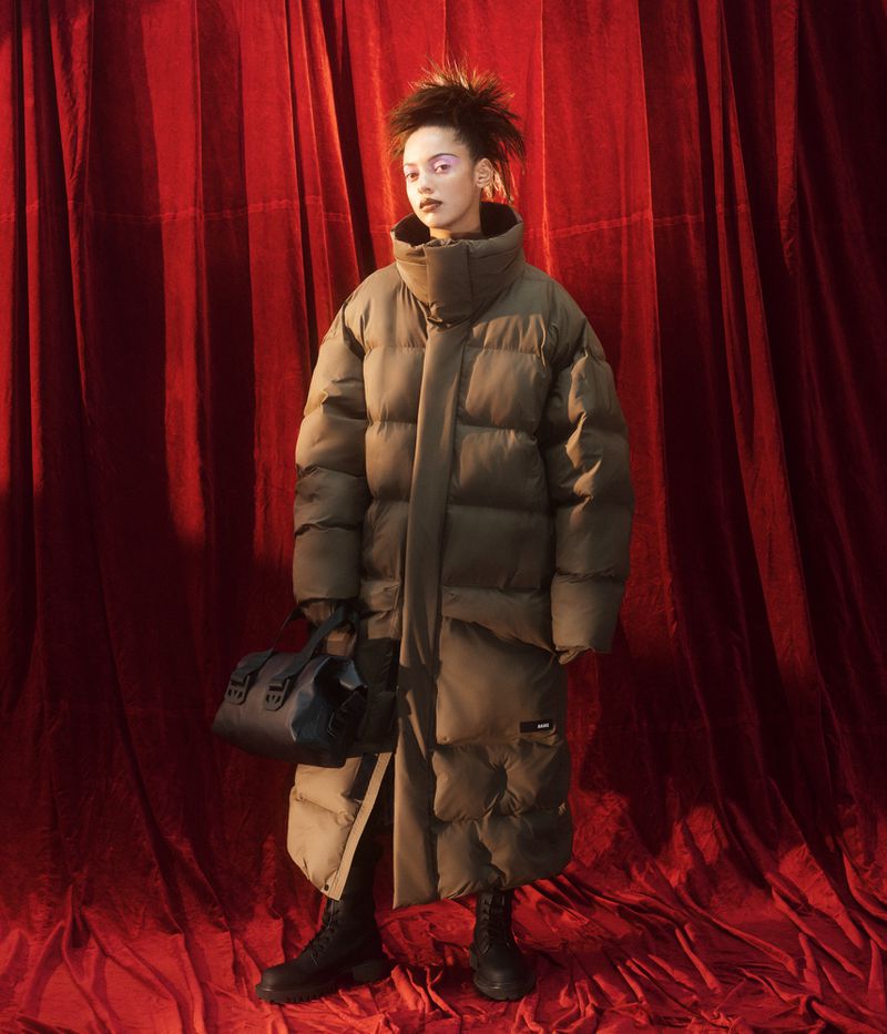 Rains Mini Campaign AW22: Block Puffer Jacket (Rains)