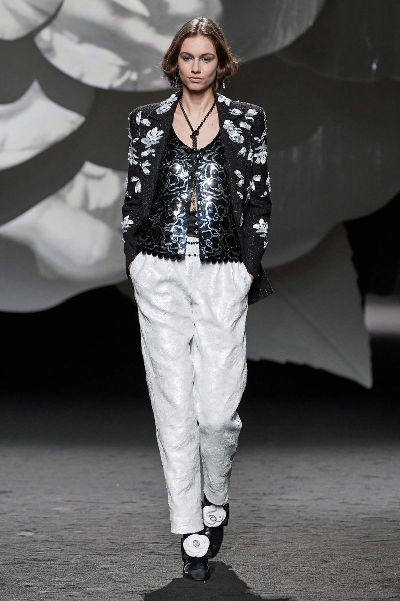 Chanel F/W 23 Show (Chanel)