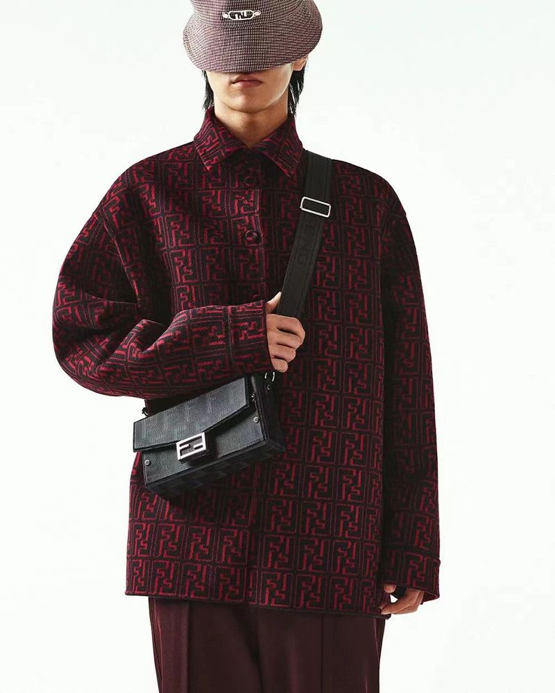 Fendi Soft Trunk: #FendiBaguette (Fendi)