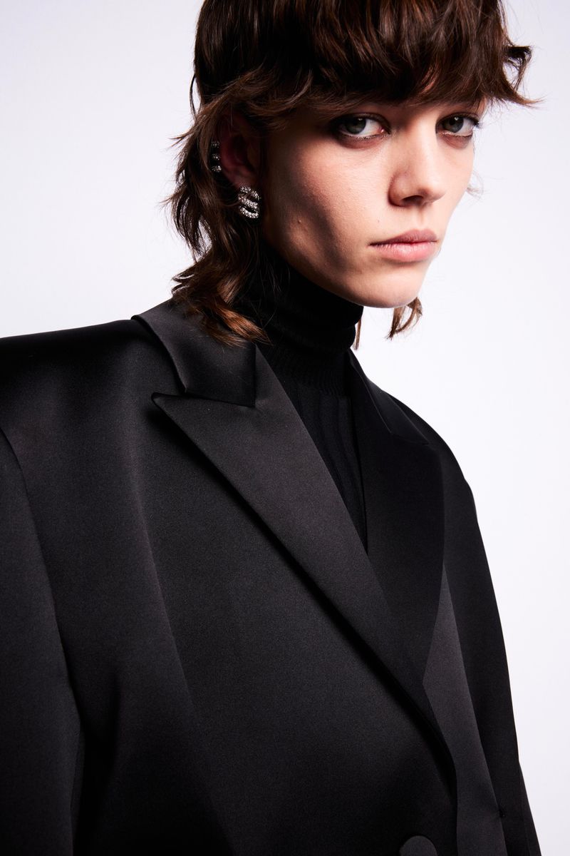 Givenchy F/W 23 Show (Givenchy)