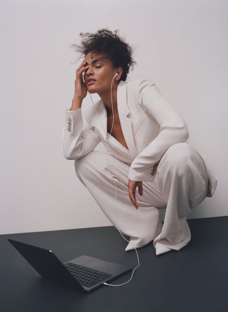 Soft Suiting (Aritzia)