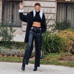 Minnie Warren - Model Profile - Photos & latest news