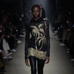 Agel Akol - Model Profile - Photos & latest news