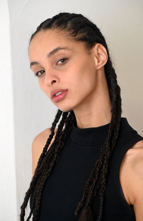 Juliane Santos - Model - detail by year