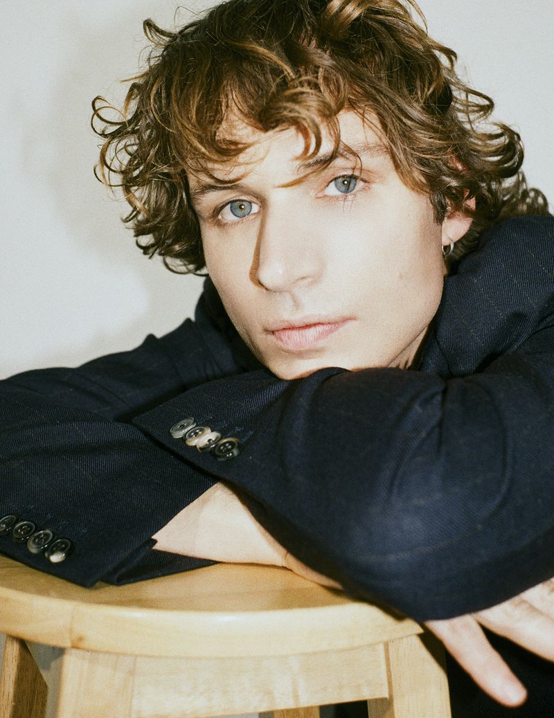 Wonderland FW 22 Nicholas Denton (Wonderland Magazine)