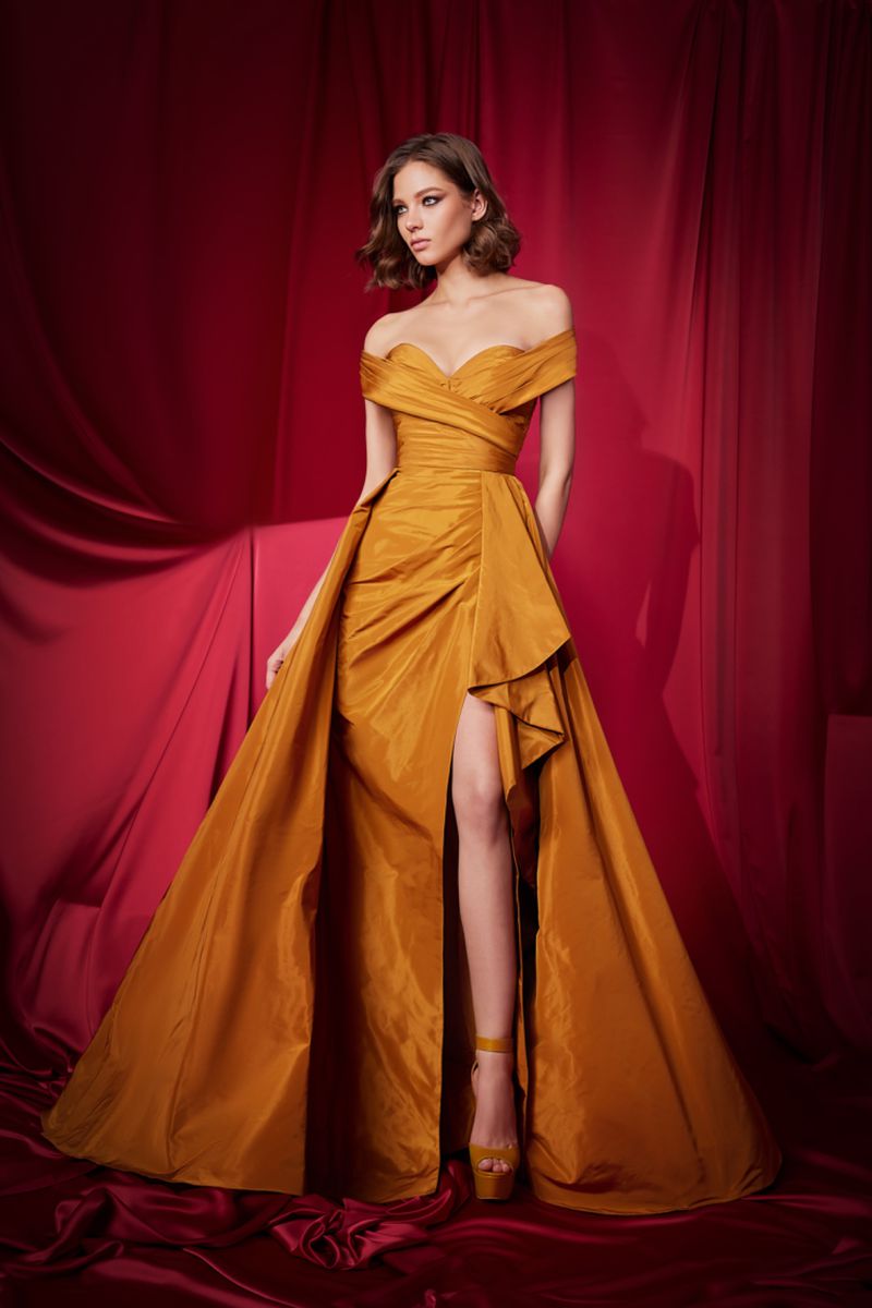 Ready fo wear Fall Winter 2023/2024 (Zuhair Murad)