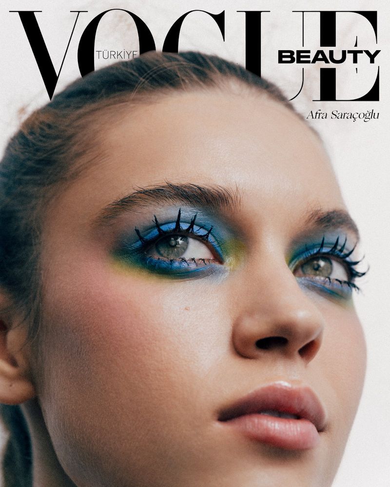 Vogue Turkey Beauty December 2022 Cover (Vogue Turkey)