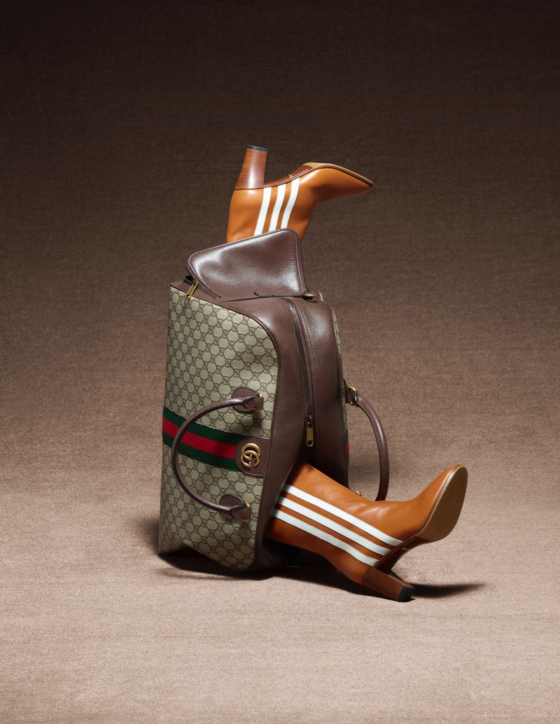 GUCCI X CR MAGAZINE (CR Fashion Book)