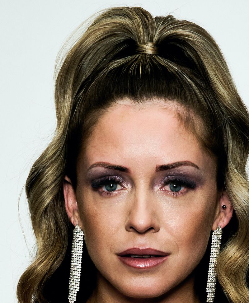 DS Body (DSECTION Magazine)