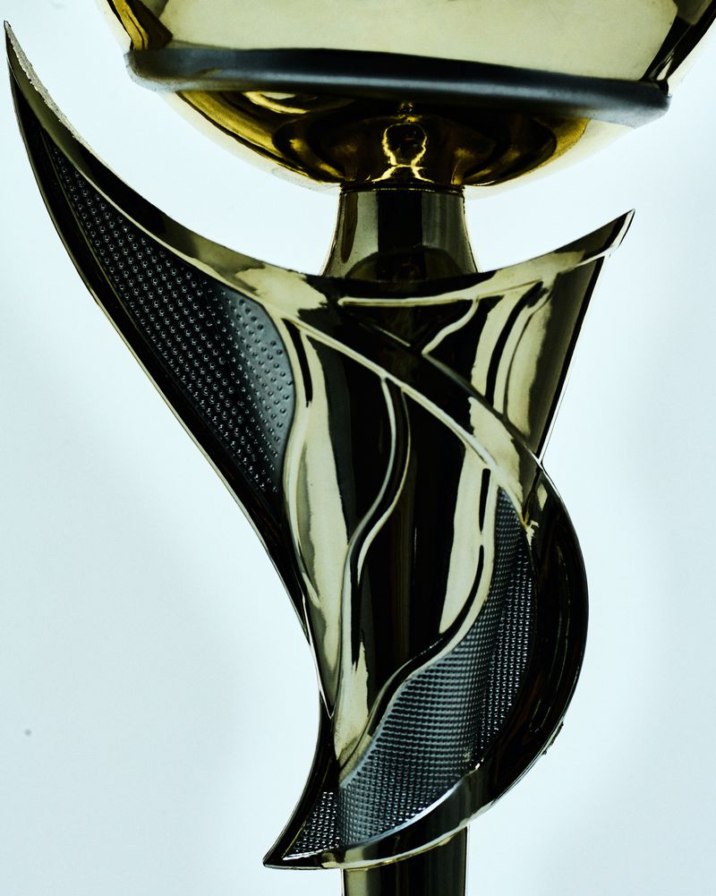 DS Body (DSECTION Magazine)