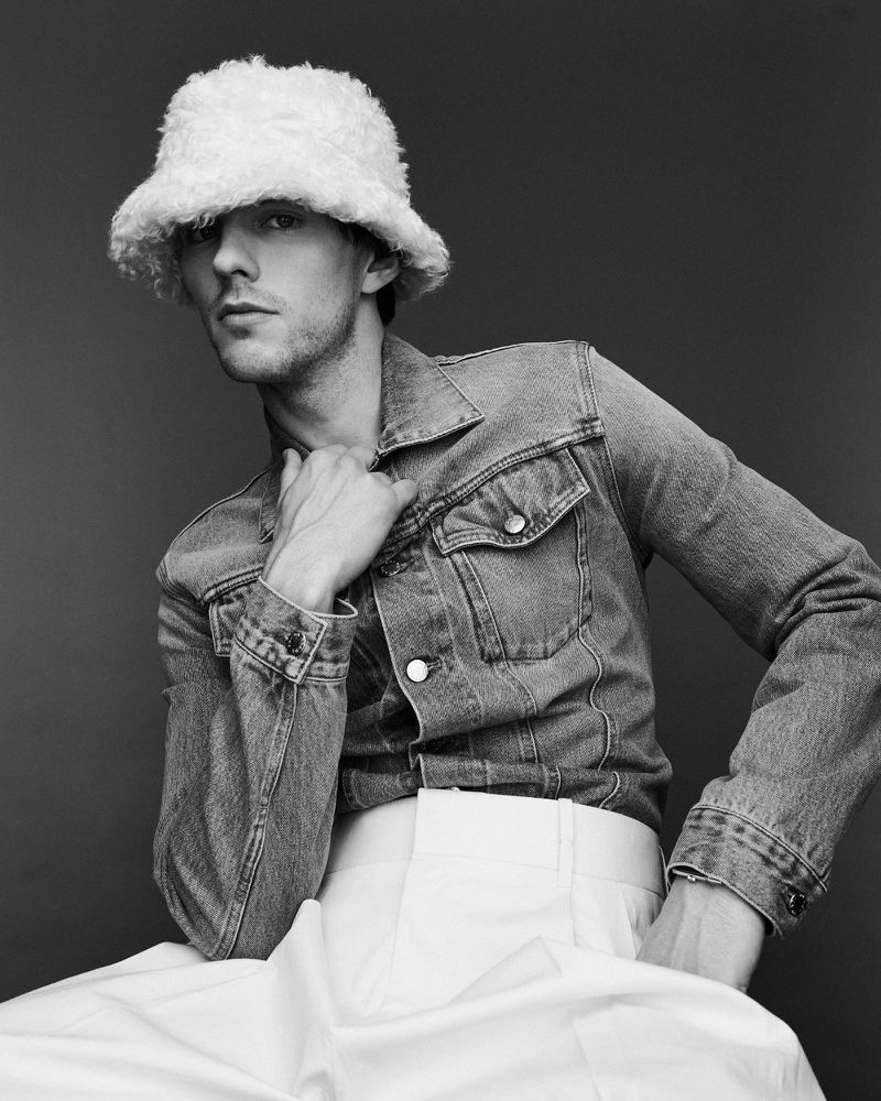 Out Of The Shadows (L'Officiel Hommes Italia)