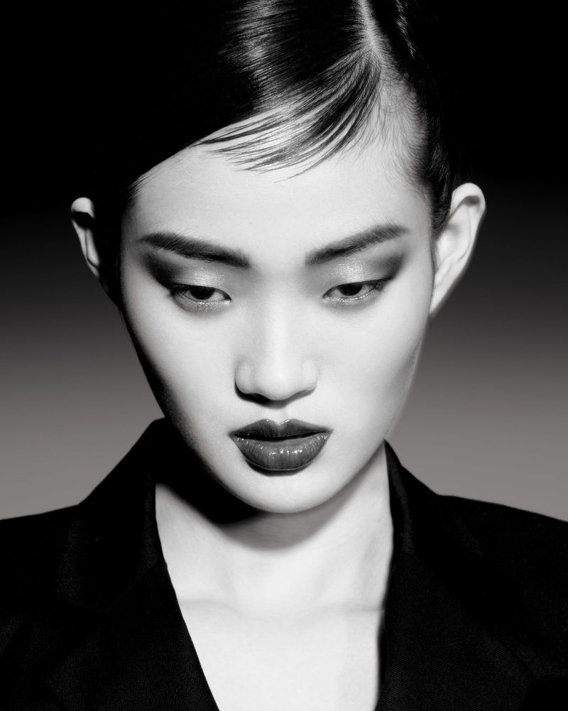 Hyunji (Pop Magazine)