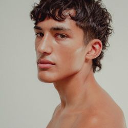 Finley Graham - Model Profile - Photos & latest news