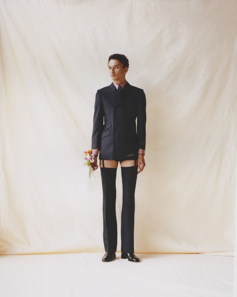 Mode Nonchalant (Gucci Special) (Manifesto Magazine)