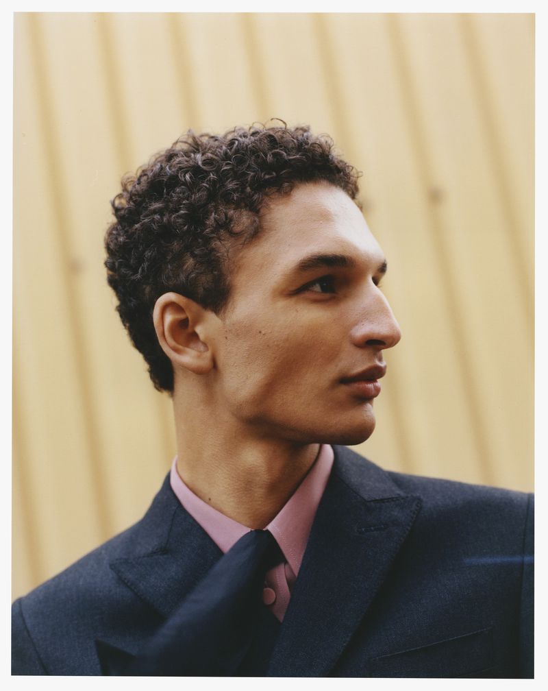 Mode Nonchalant (Gucci Special) (Manifesto Magazine)