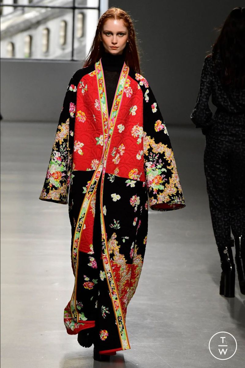 Leonard F/W 23 Show (Leonard Paris)