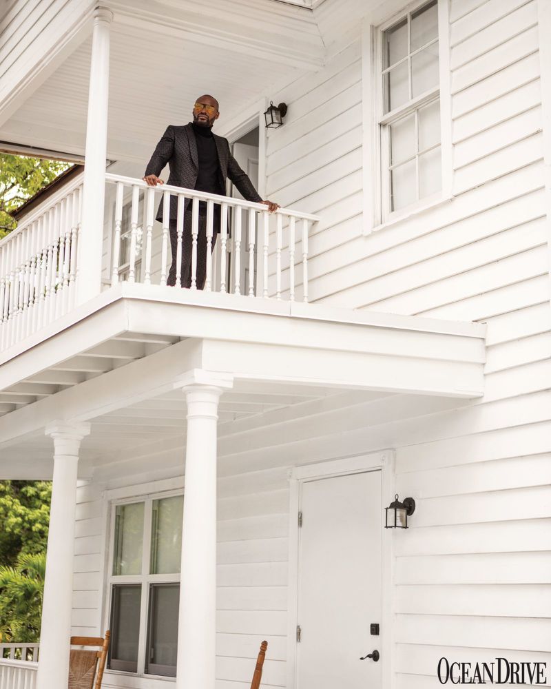 Welcome To Miami by Camilo Rios (Ocean Drive)