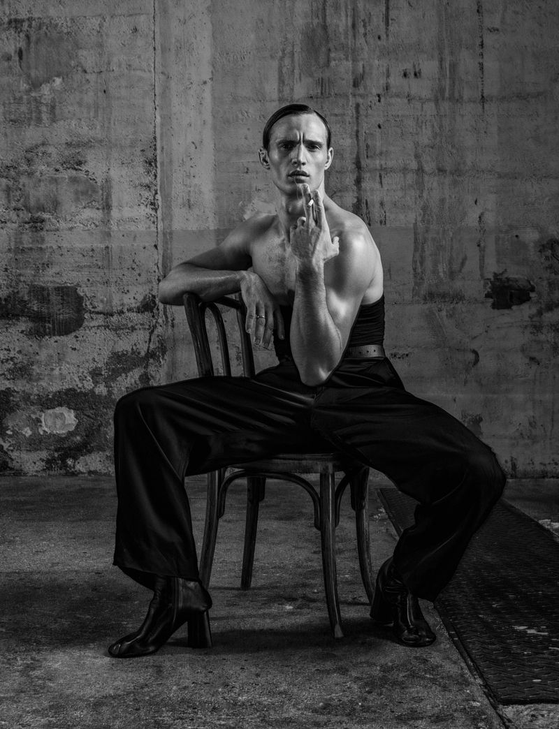 JULIAN SCHNEYDER (Numéro Netherlands)