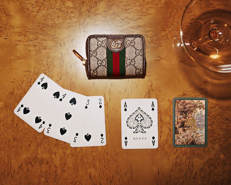 Gucci Christmas 2021 Campaign (Gucci)