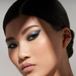 Zen Chang - Model Profile - Photos & latest news