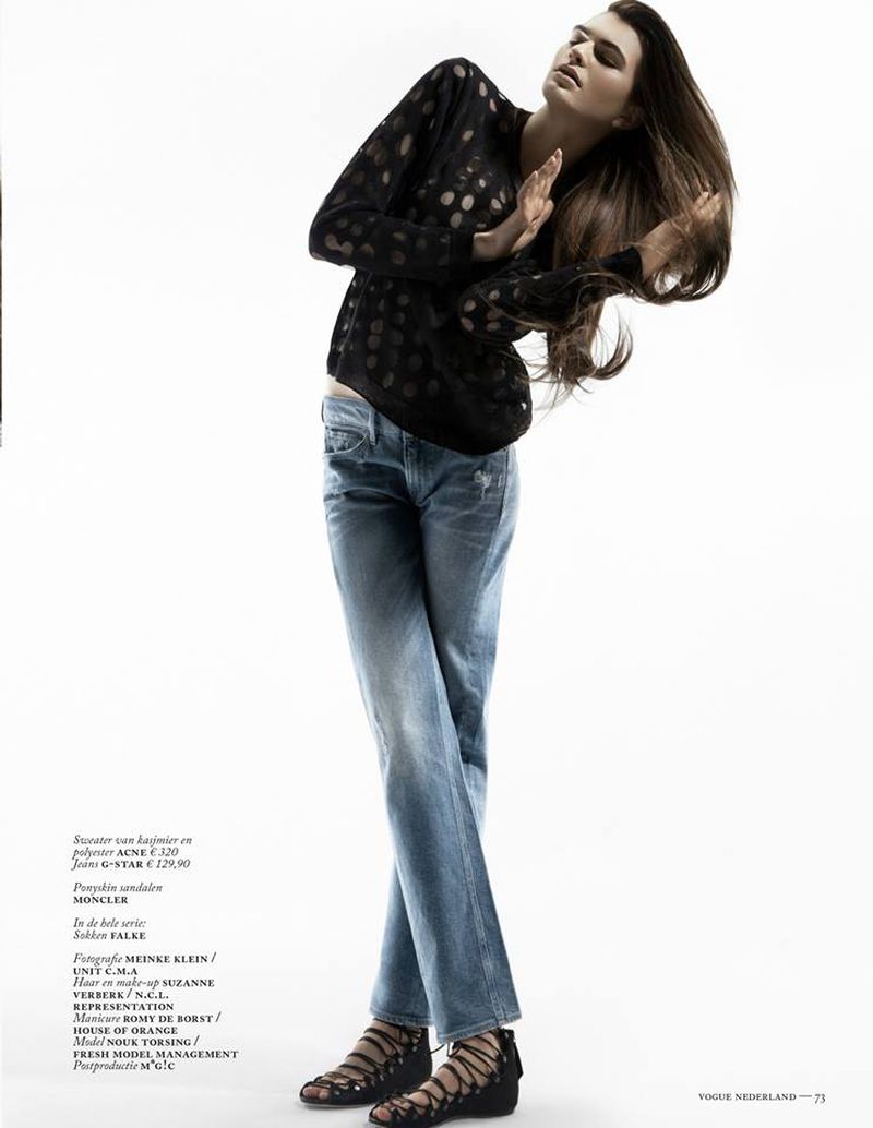 Strip down (Vogue Netherlands)