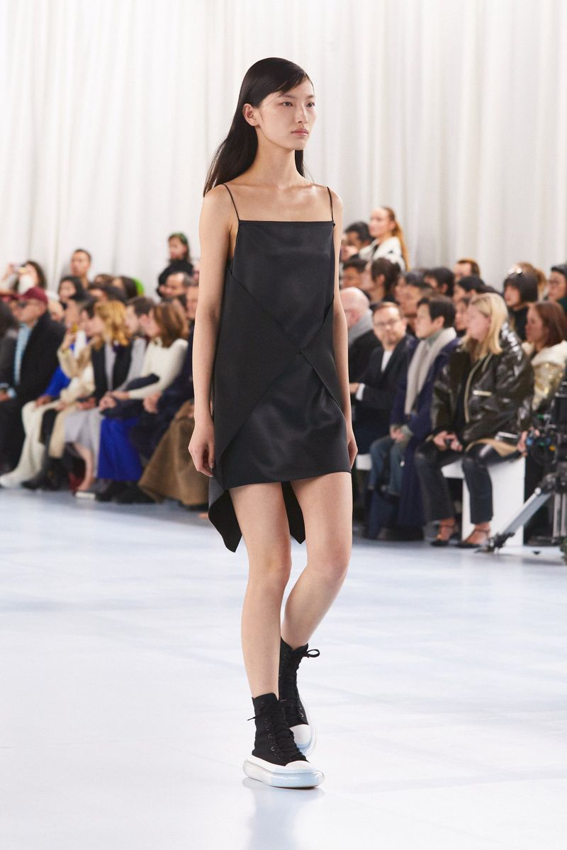 Shang Xia F/W 23 Show (Shang Xia)