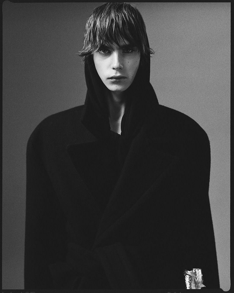 Anthony Vaccarello’s SS23 Saint Laurent (HEROINE Magazine)