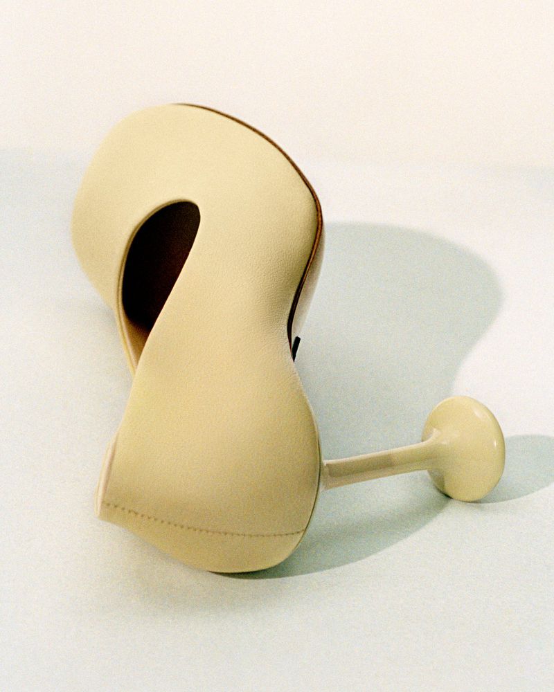 Loewe S/S 2023 Shoe Campaign (Loewe)