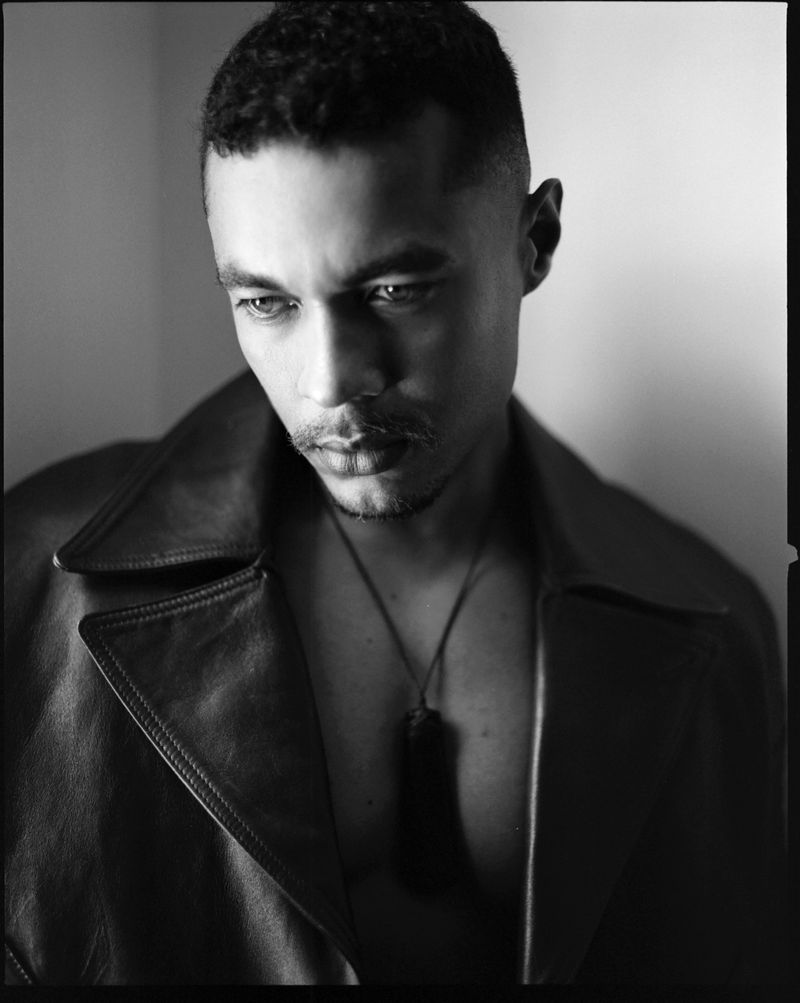 ISMAEL CRUZ ISSUE #13 (Behind the Blinds)