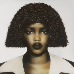 Nyandeng Makur - Model Profile - Photos & latest news