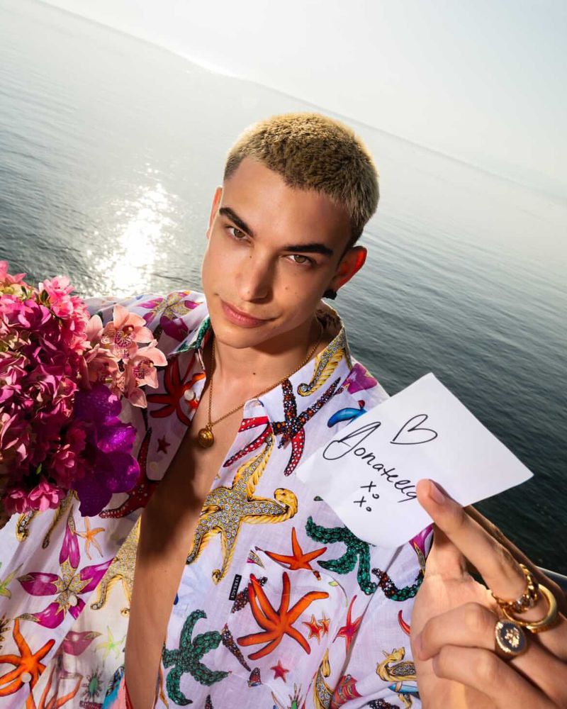 Versace La Vacanza Summer 201 Campaign (Versace)