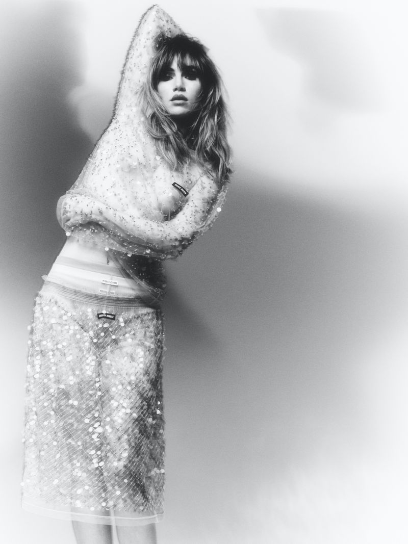Suki Waterhouse (Puss Puss Magazine)