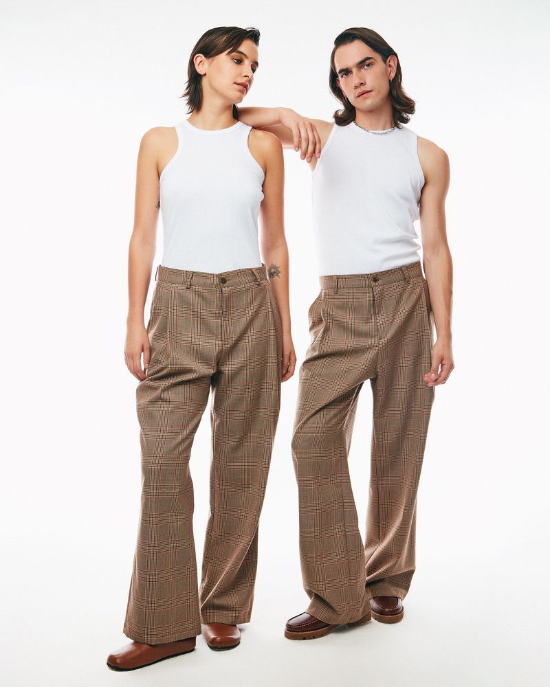 Mo-Store Fall/Winter 2023 Lookbook (Various Lookbooks/Catalogs)