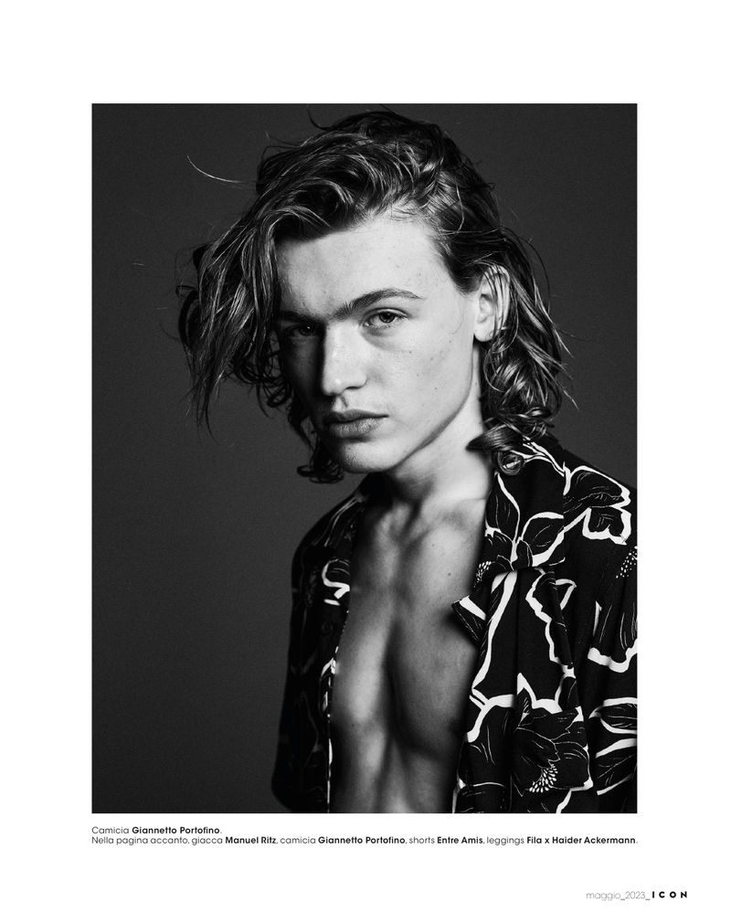 Multi Color Surfer (ICON Magazine Italy)