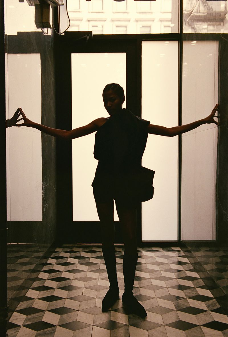 Sunset /Sunrise (Heroine Magazine)