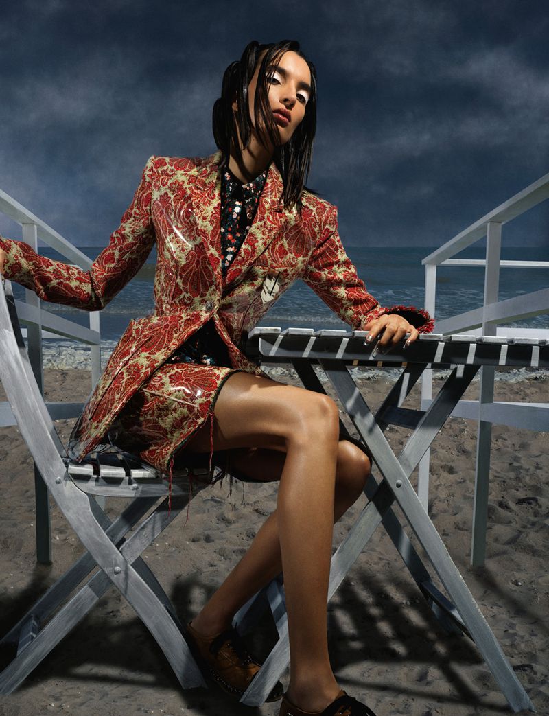 Promenade (Heroine Magazine)