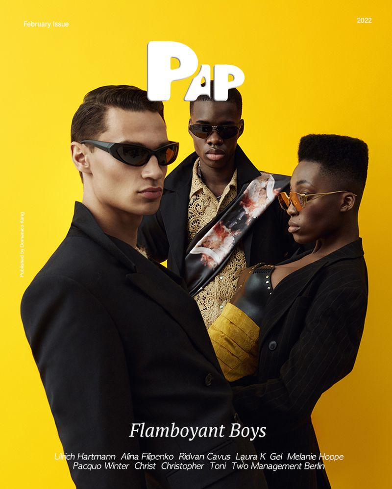 S T U D I O 2 1 by Ulrich Hartmann (PAP Magazine)