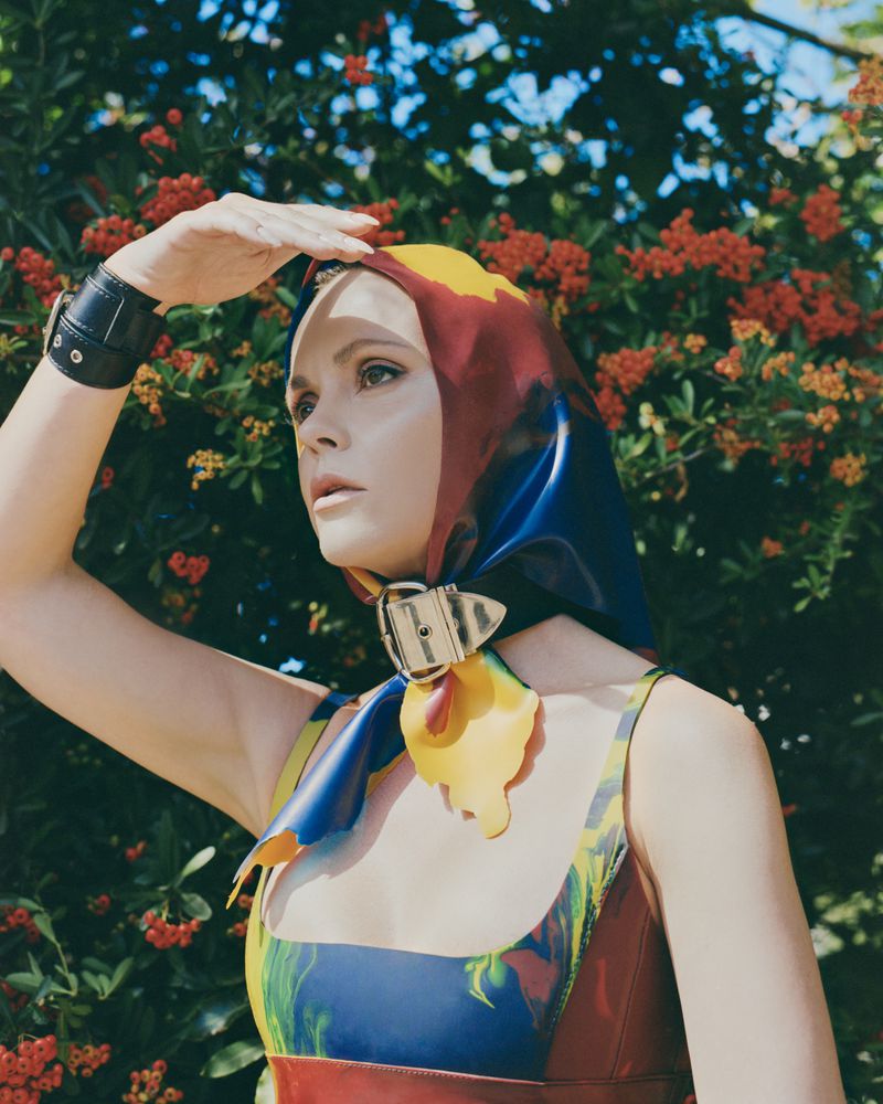 Christina Ricci: Playing it Strange (Mastermind Magazine)