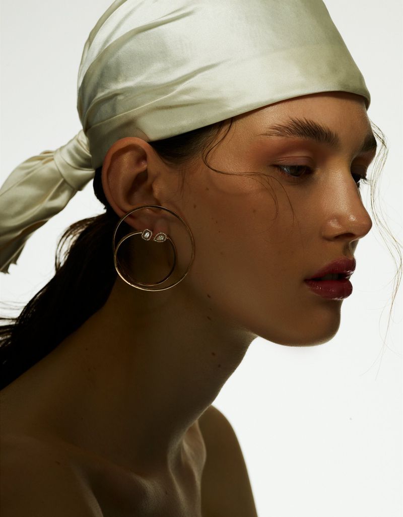 Black Luxe Special - Photographed by Martin Sweers (Knack Weekend)